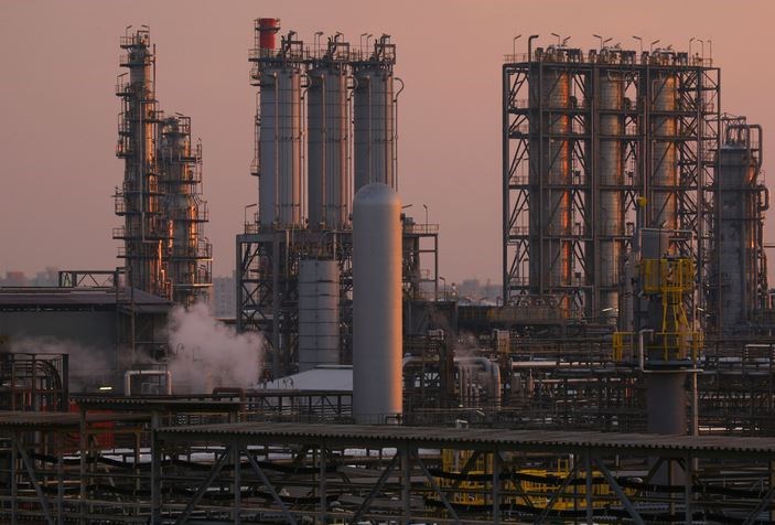 ExxonMobil to Expand Rotterdam Hydrocracker to Produce Highe