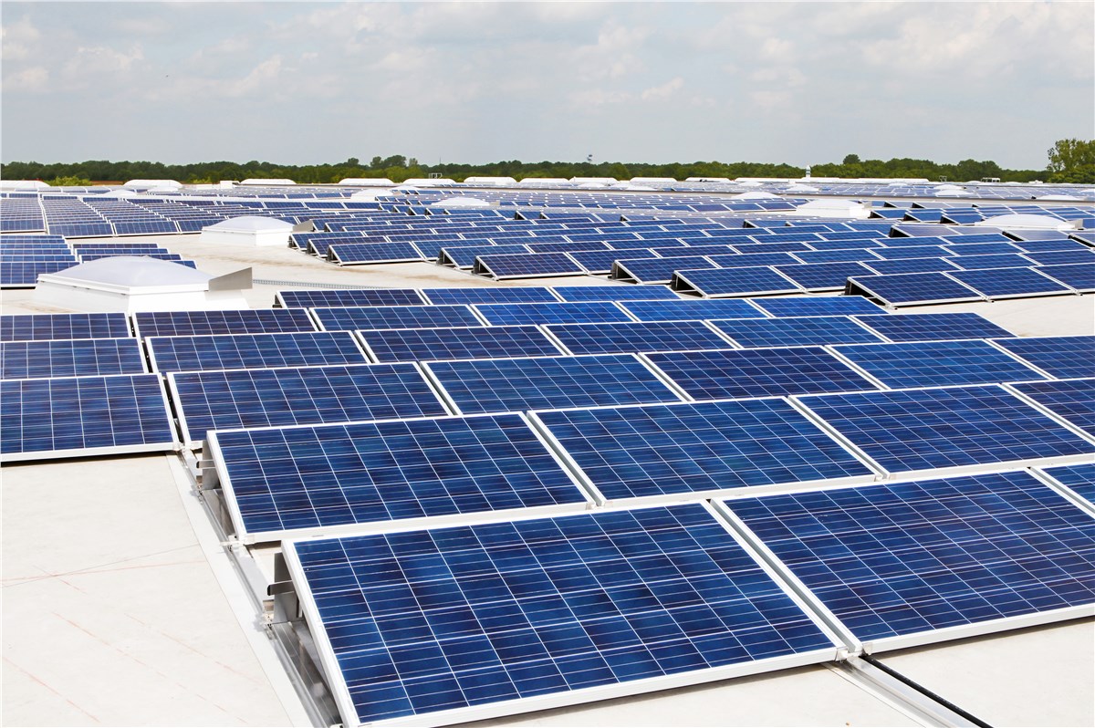 GAF Awarded One of the World's Largest Rooftop Solar Project